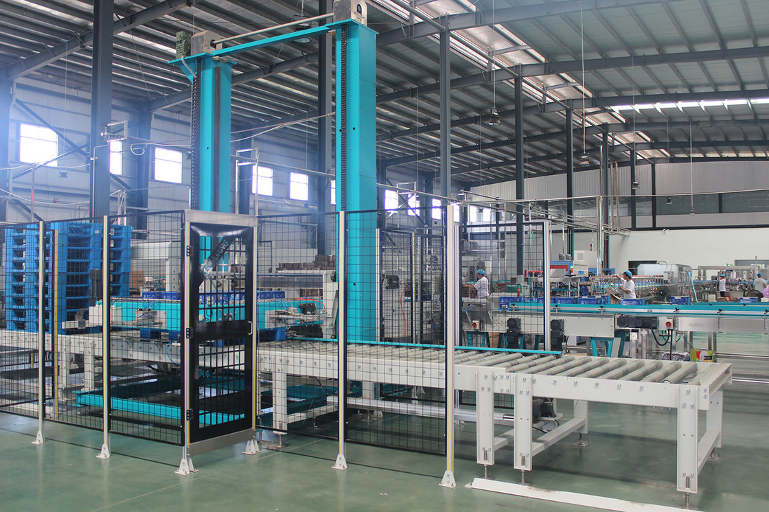 220v Auto Palletizer For Stacking Water Bottle Cartons And Palletizing ...