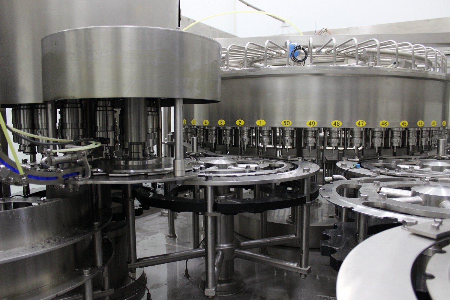 Fully Automatic CIP System SS Blowing Filling Capping Machine